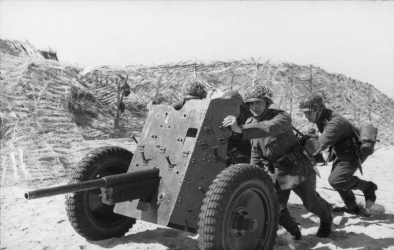 Historische tanks – Militaire voertuigen (Tweede Wereldoorlog)